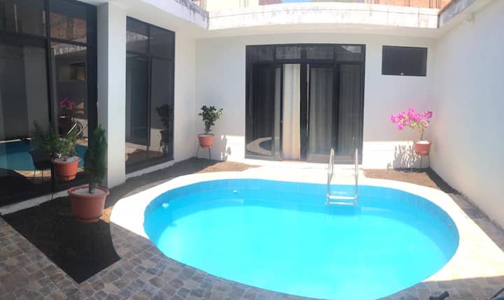 Casa Hospedaje Las Lomas C/piscina En La Merced - La Merced