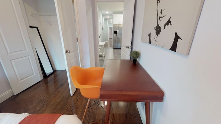 Bright & Clean Room! Close To Nyc *Longterm Stay!! - Jersey City, NJ