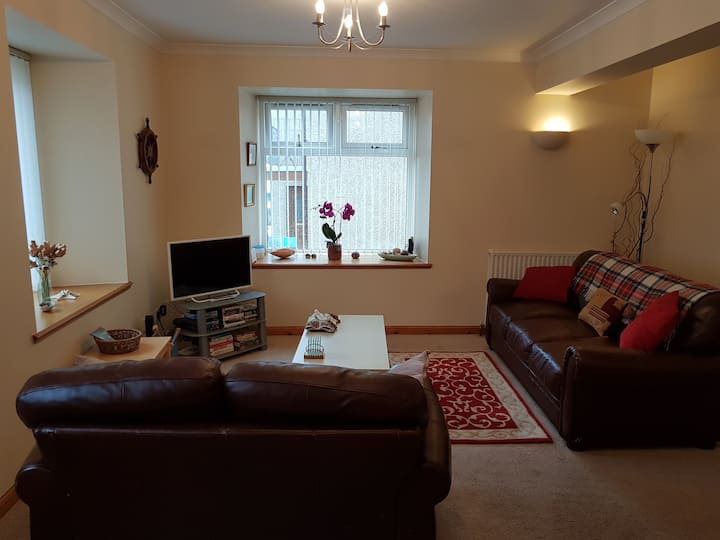 1 Pitgaveny Court. Home Away From Home By The Sea - Elgin