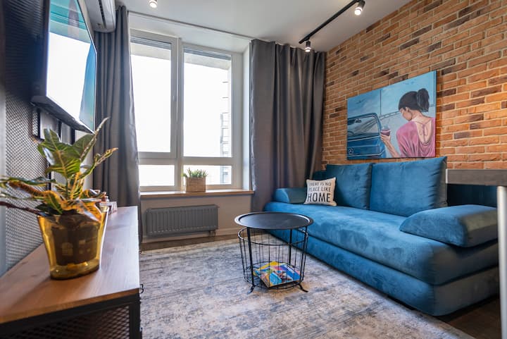 2 Room Apt Near River And Subway "Slavutich" - Kiev