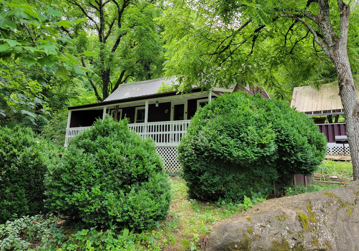 Gatlinburg Cottage Vacation Rentals - Tennessee, United States | Airbnb