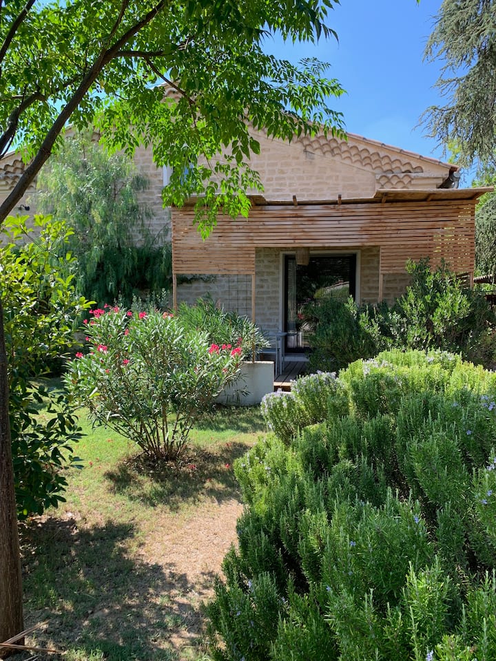 Joli Studio Sur La Route Du Mont Ventoux - Carpentras