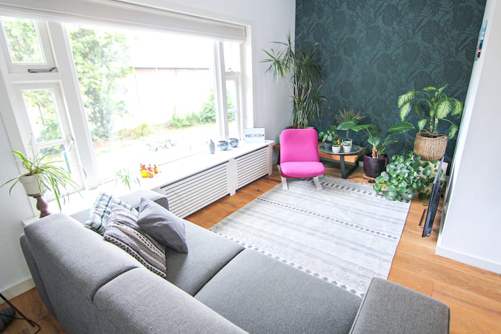 Modern Apartment Walking Distance From City Centre - Utrecht, Países Bajos