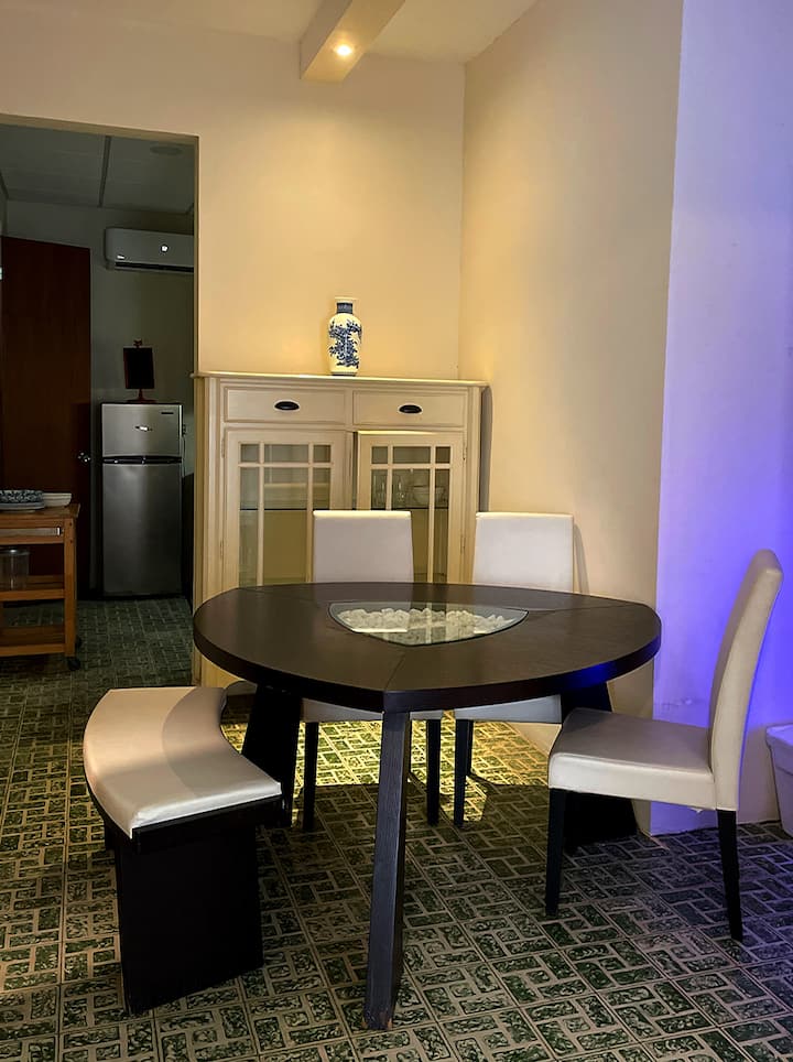 Classic And Cozy Stay Near Ocean Park Beach - San Juan