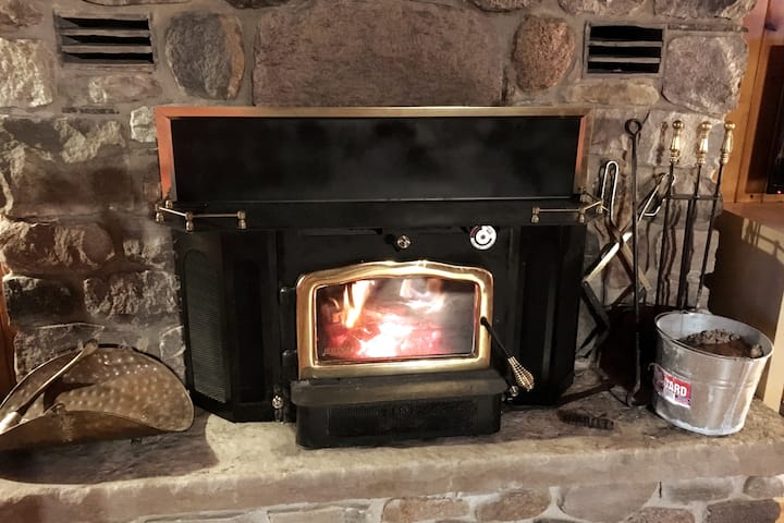 Snail Court - Waterfront, Quiet - Tobermory