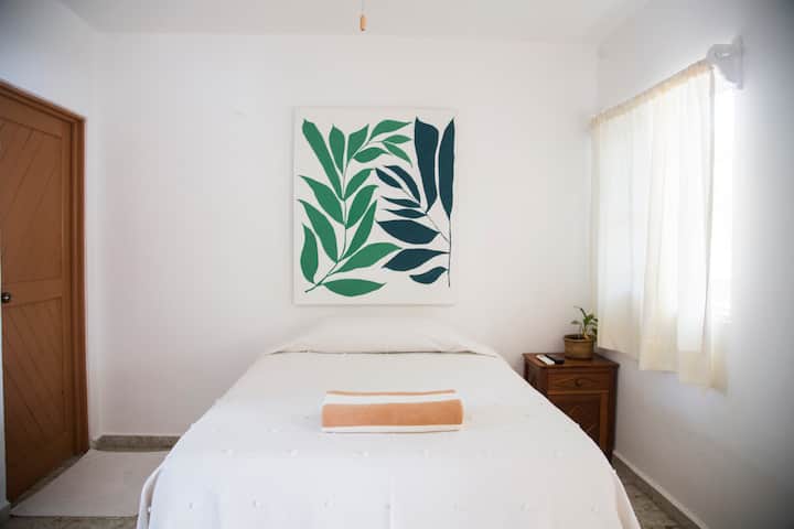 Kiosco Folk, Puerto Juárez Hab 4 - Cancún