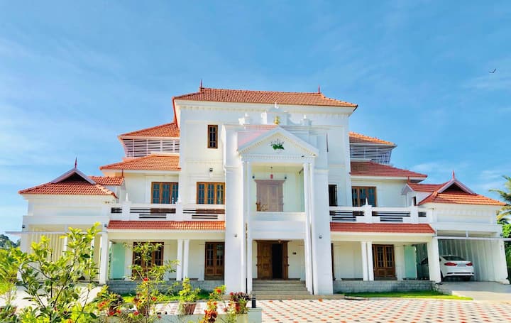 Aruparayil-mizhiyoram Farmstay - Kottayam