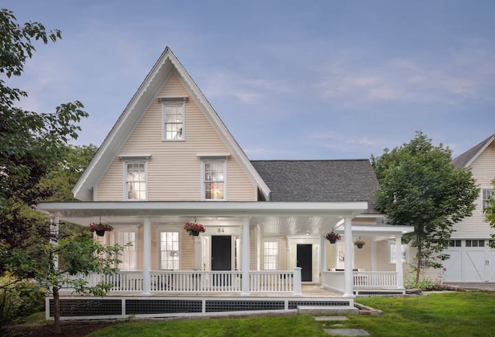 Relais And Chateaux  Camden Harbor Farmhouse Villa - Rockland, ME