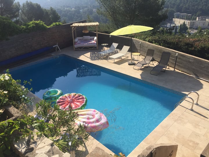 Rez De Maison Près De Cassis Spacieux T3 De 70m2 - Cassis