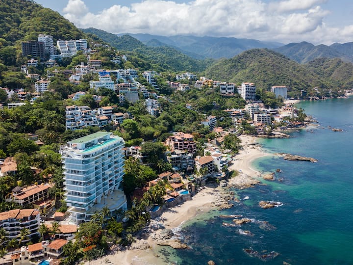Ocean Front Hummingbird Haven - Puerto Vallarta