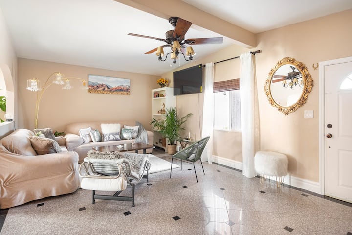 *King Bed 8m.vegasstrip! 1storycozy Home - Las Vegas, NV