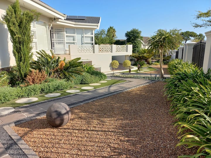 Ellis Family Home - Somerset West
