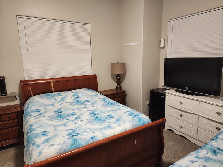 The Grand Guesthouse Inn (Ridges Subdivision) - Wasilla, AK