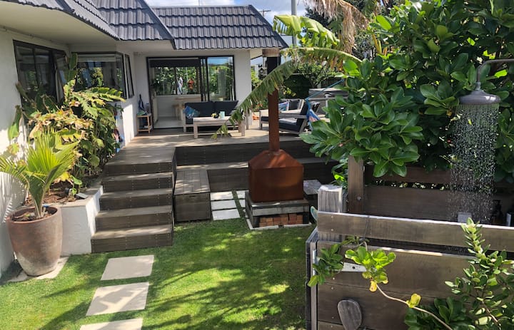 Tropics On Tay - With Spa Pool - Mount Maunganui