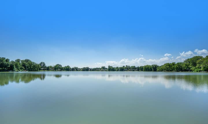 Cozy Lake Accessible Town Home, - 포트콜린스