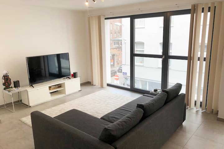A Lovely Apartment In St Catherine - Brussel