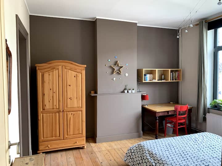 Une Nuit Au Calme Au Laveu - Liège