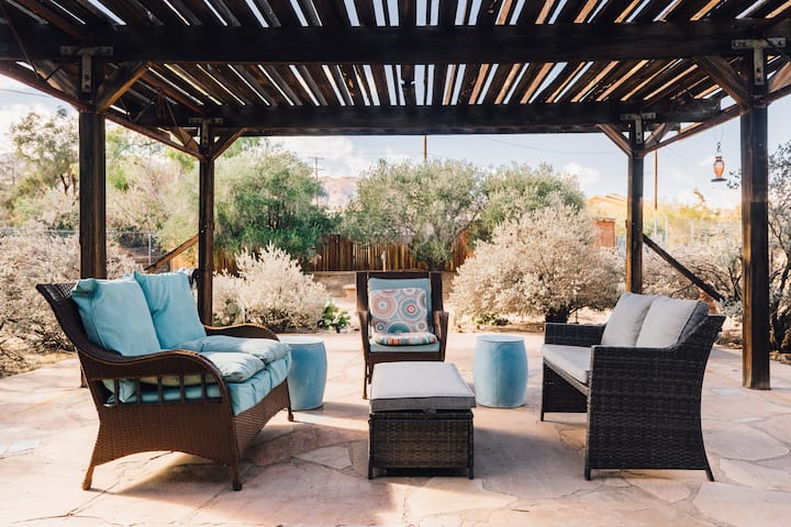 Joshua Tree House - 5 Miles From National Park - Joshua Tree, CA