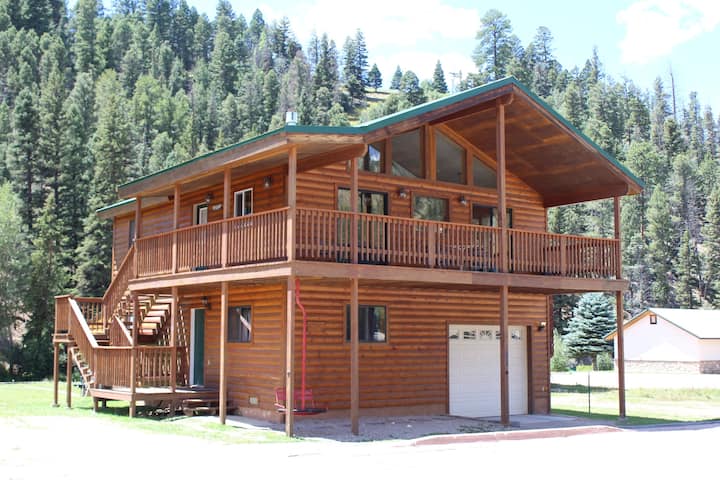 Micah's Mountain Cabin - Red River, NM