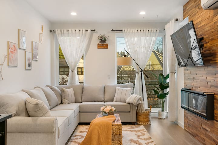 Room In New Townhouse In Vibrant Ballard - Seattle, WA