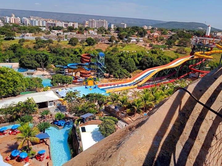 Hotel Diroma Piazza Com Acesso Ao Parque Do Vulcão - 新卡爾達斯