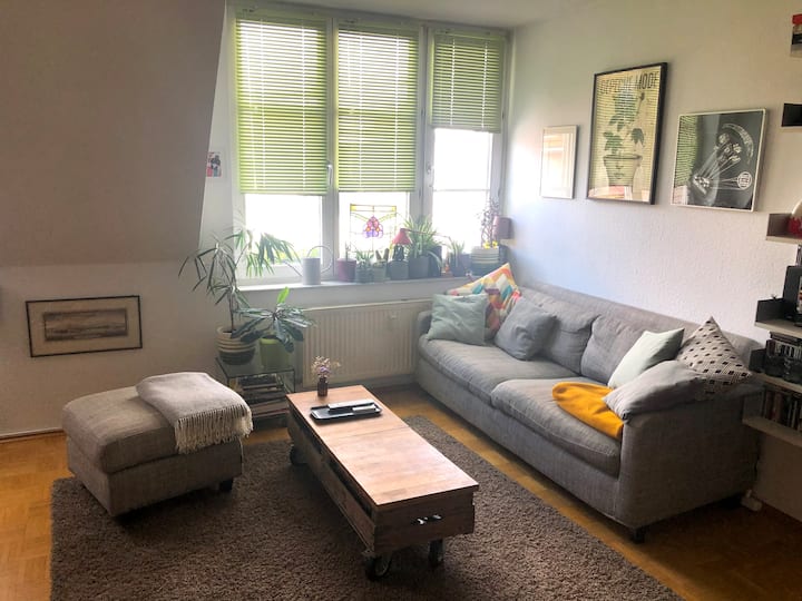 Cosy Apt & Close To Metro / 15min -> City Centre - Cologne