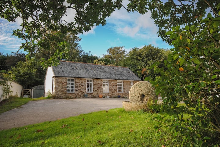 Avalow Cottage - Cottages for Rent in Probus, Cornwall, United Kingdom ...