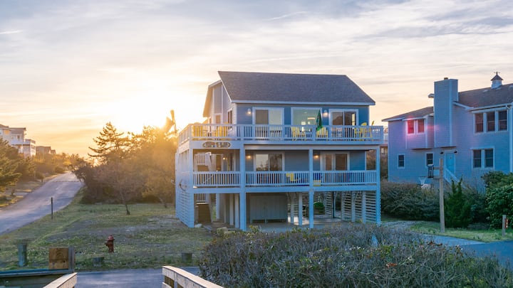 Close To Duck! 2026 Dates! Hot Tub, Beach, 5 Br - Duck, NC