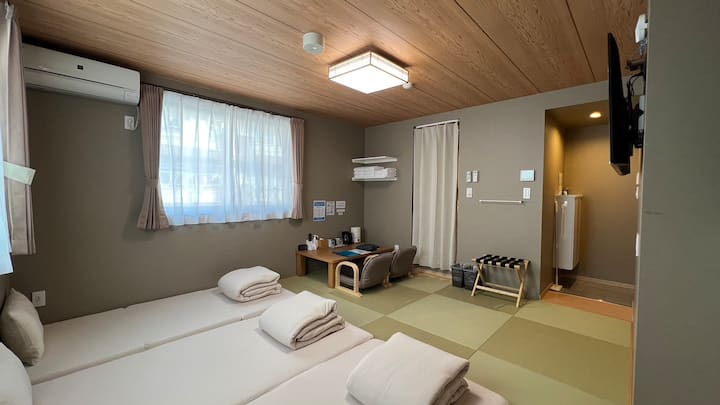 新宿百人町301室【旅館 3人部屋】和室。jr新大久保駅まで徒歩3分。コンビニ・飲食店多数あり! - Tokyo