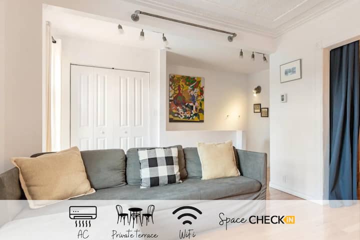 Appartement De Caractère | Frontenac | Patio | Ac - Montreal