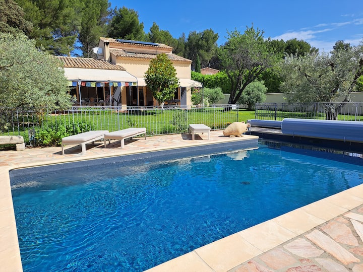 Au Cœur De La Provence - Villa Avec Piscine - Pélissanne