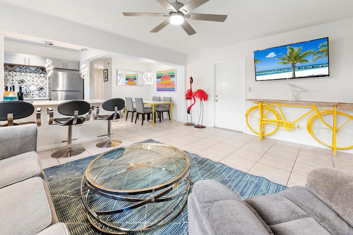 Surfin’ Shack (A1) - Pompano Beach, FL