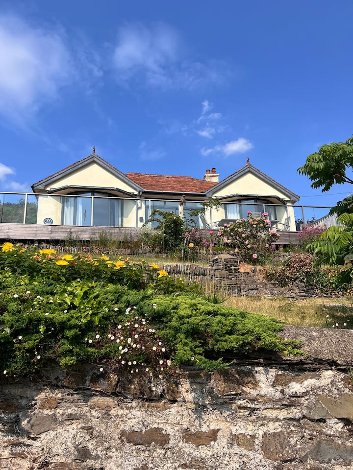 Torcliffe Ocean View Accommodation Sleeping 4 Ppl - Ilfracombe