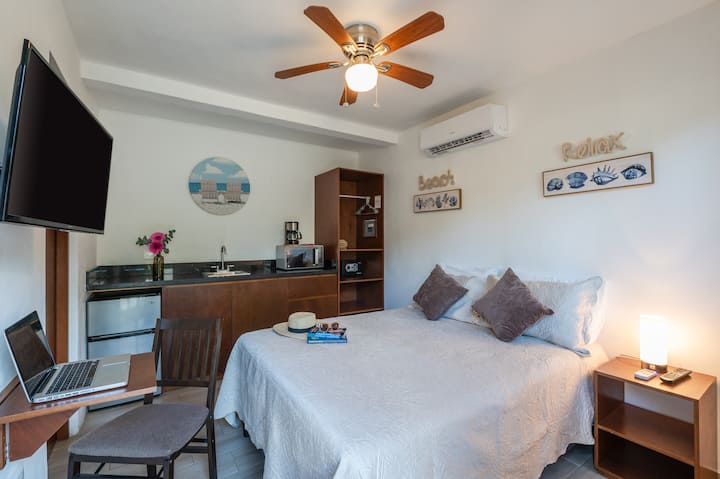 Guest Suite #3. Private Access. Downtown - Cancún