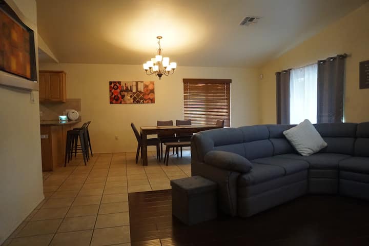 Smart Home In New Neighborhood Livingston Ranch - Yuma, AZ