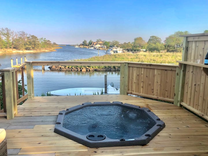 Waterfront Round House View - Fire Island, NY