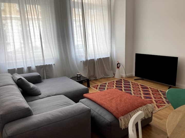 Schöner Sanierter Altbau In Leipzig / Plagwitz - Leipzig