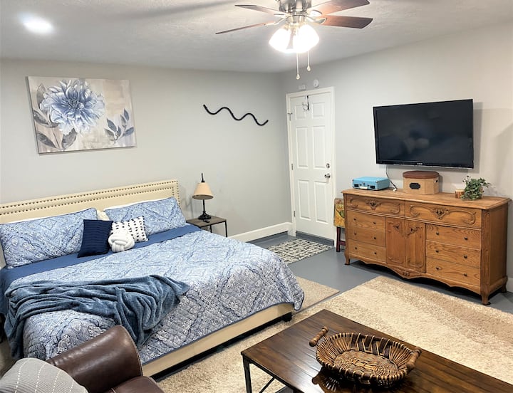 Laporte Landing Add On*1/1* King W/kitchenette - Baytown, TX