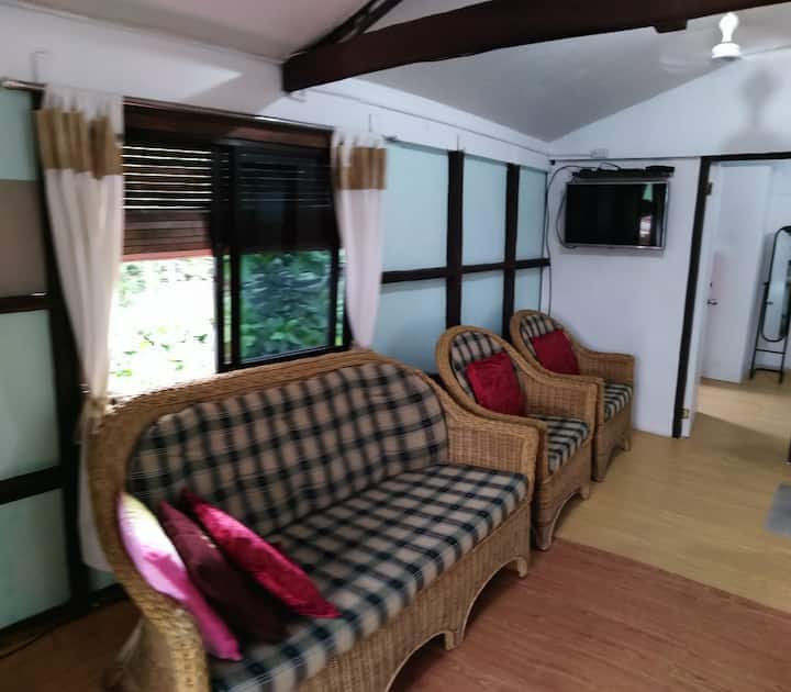 Apartment With Wifi And Brand New Scooter For Rent - Sibulan
