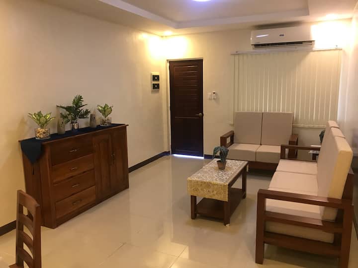 Alona Beach Panglao, 3 Bed Room Apartment - Panglao