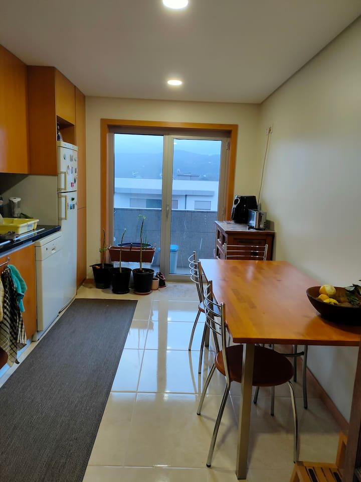 Quer Criar Memórias? É Aqui! 1 Quarto 1 Pessoa - Nogueira
