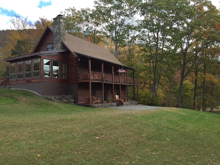 Beautiful River View Cabin - Hancock, NY