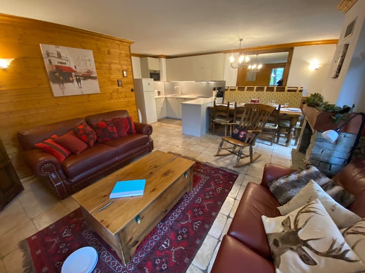 Arcs 2000 Peaceful Chalet By Slopes With Pool/spa - Arc 1800