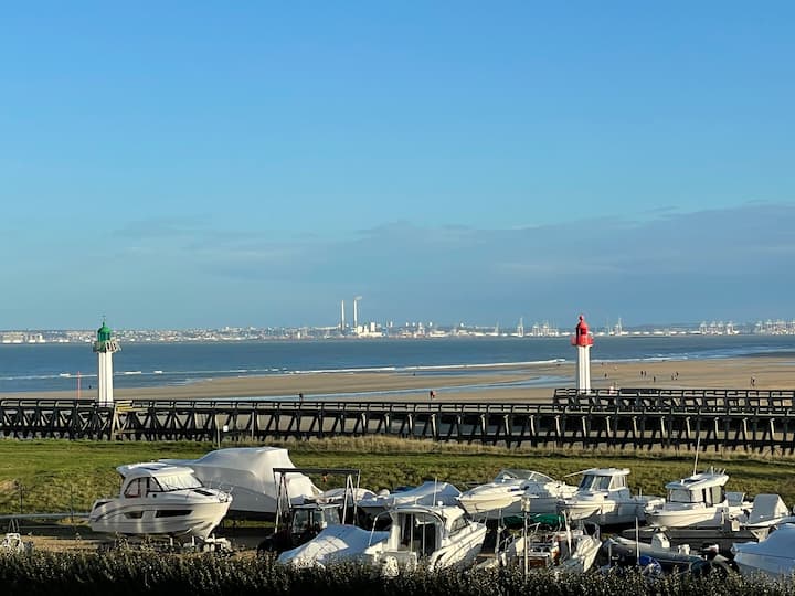 Bâbord Tribord à Port Deauville - Deauville