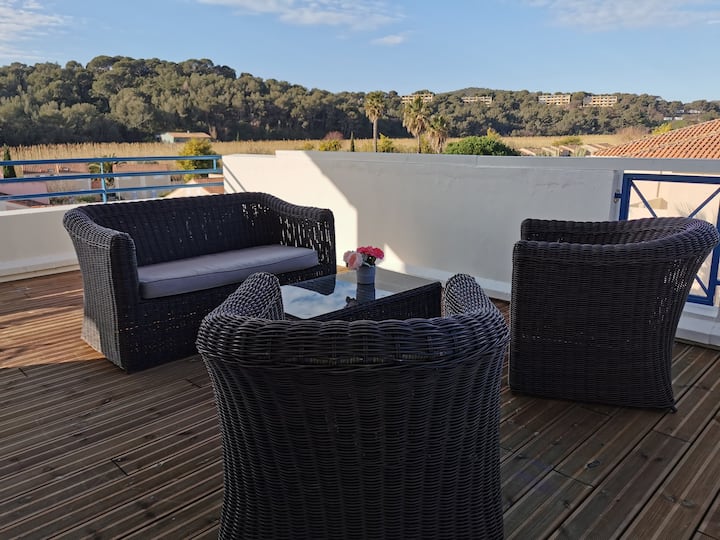 Appart Grande Terrasse Et Piscine - Bormes-les-Mimosas