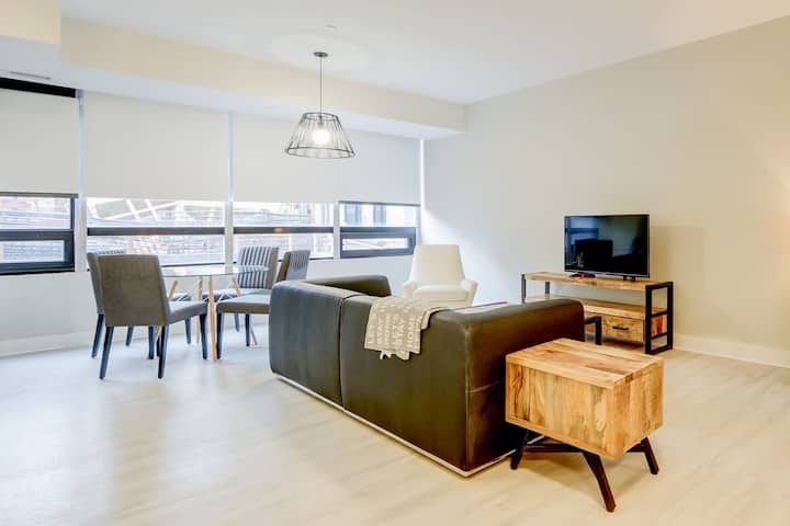 Luxe Studio With Skyline Views Near Bytown Museum - Gatineau
