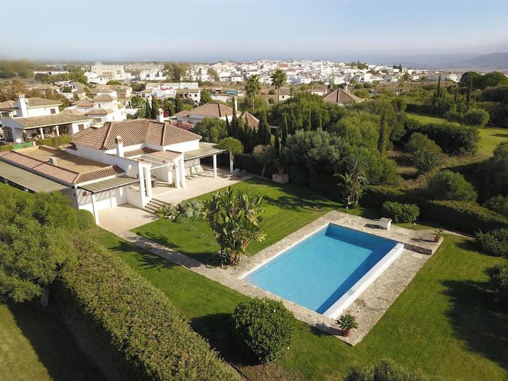 Villa Violeta, Luxury, Stunning Designer Villa - Benalup-Casas Viejas