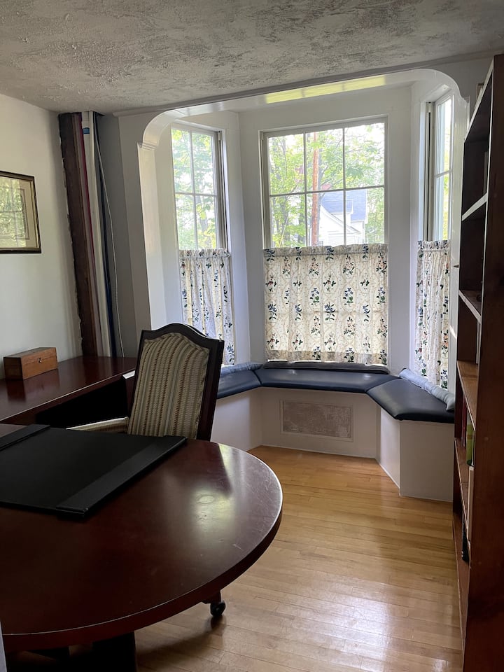 Walk To Phillips - Andover, MA