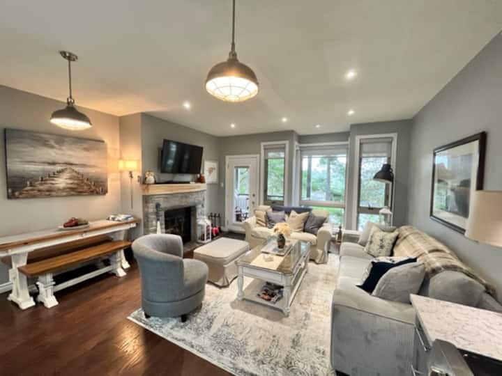 Cozy Fairy Lake Getaway - Muskoka District Municipality