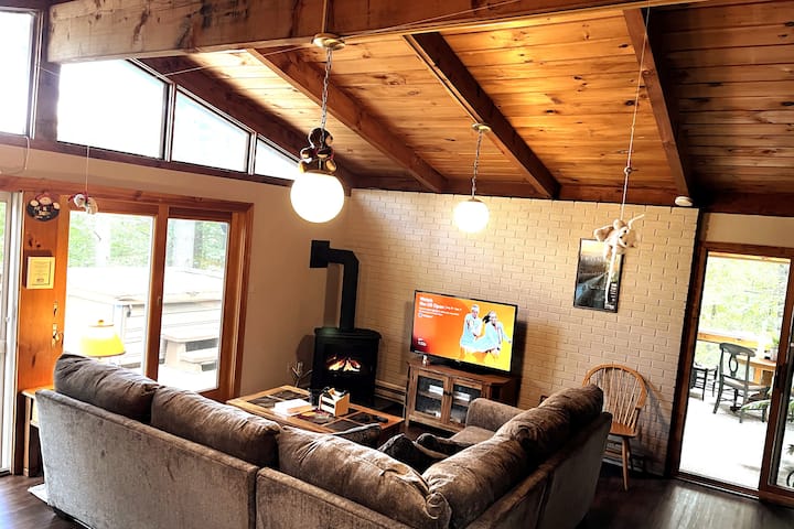Cozy, Secluded Ski House In Killington - Killington